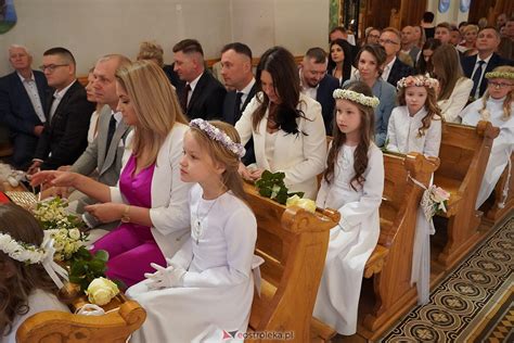 Pierwsza Komunia Święta w kościele pw Nawiedzenia NMP w Ostrołęce