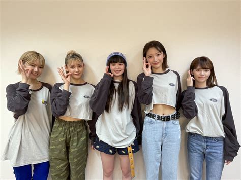 イチモニ HTB 公式 on Twitter あす4月29日金の イチモニ エンタメコーナーは Girls2 のメンバー