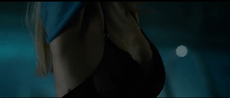 Aliens Vs Predator Requiem Nude Pics Page