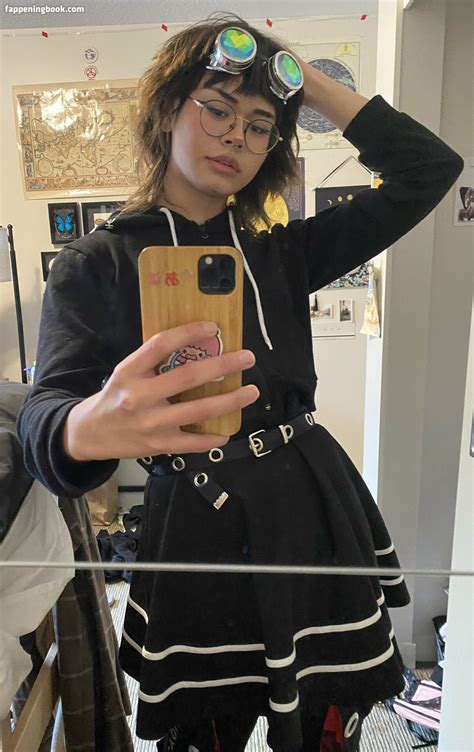KianaVi Kianavi Nude OnlyFans Leaks The Fappening Photo 2719611