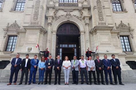 Presidenta Boluarte sostuvo reunión con alcaldes de Madre de Dios
