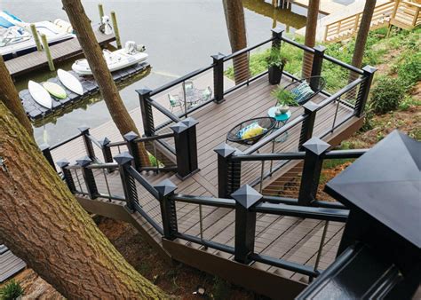 TimberTech AZEK Arbor Collection Decking In Brazilian Walnut Terrasse