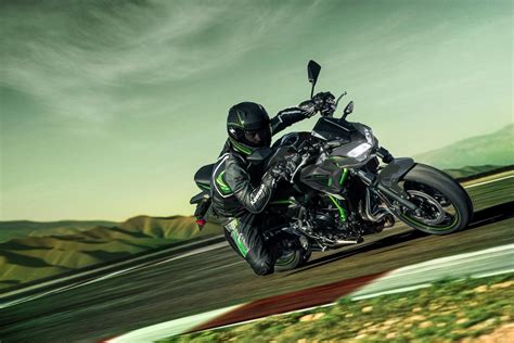 Kawasaki Z Abs Guide Total Motorcycle
