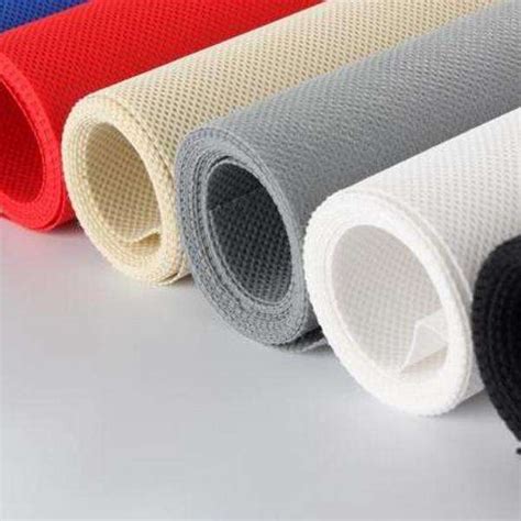 PP Spunbond Nonwoven Fabric Moisture Proof Breathable Flexible