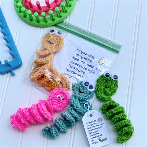 Worry Worm Loom Knit Pattern Video And Poem Loomahat