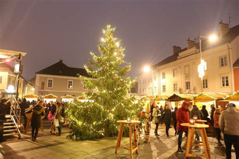 Weihnachtlich Auf Einen Blick Das Adventprogramm In Der Wr