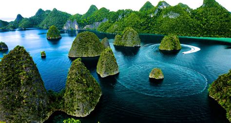 Tempat Wisata Di Papua Yang Wajib Untuk Dikunjungi Muda
