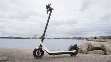 NIU KQi2 Pro Review Most Reliable Commuter Scooter