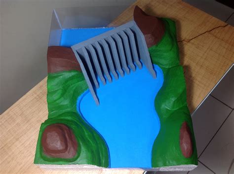 Maquete de Usina Hidrelétrica Behance