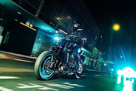 5 Best Hyper Naked Motorcycles To Get For 2023 Under 10 000