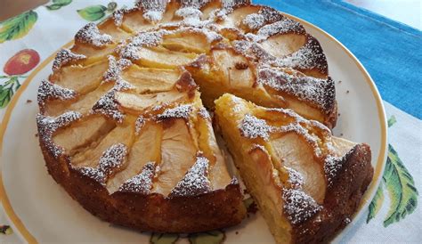 Ricetta Dolci Leggeri Torta Di Mele Per Colazione E Merenda