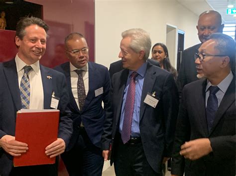 Pertemuan Bilateral Mendag RI Dengan Minister Of State Department Of