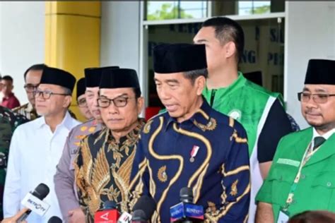 Presiden Jokowi Terima Pengunduran Diri Mahfud Md Siapkan Keppres