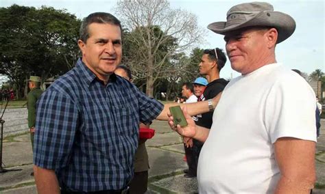 Rememoran en Holguín declaración del carácter socialista de la Revolución
