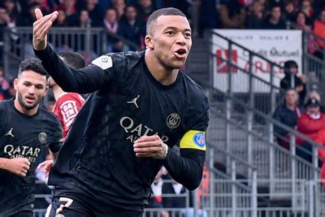 VIDÉO Le doublé de Kylian Mbappé à Reims le PSG s envole