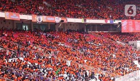 Foto Perayaan May Day Fiesta Di Stadion Utama Gbk Foto Liputan
