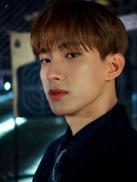 SPECIAL VIDEO SEVENTEEN 세븐틴 Rock with you 007 Edition DK