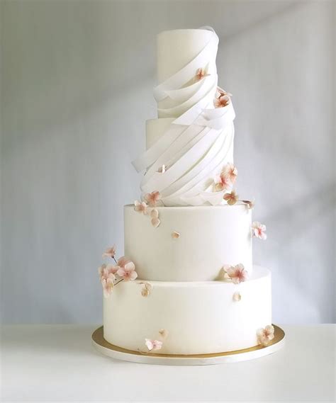 25 Creative Cherry Blossom Wedding Cakes Romantic Wedding Cake