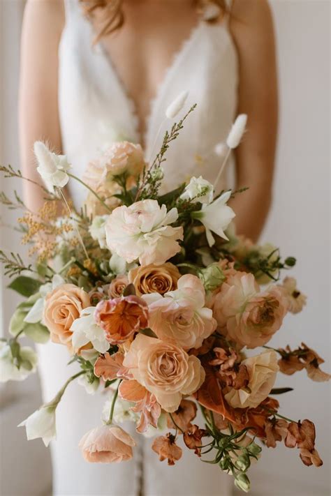 Everbloom Floral Design Terracotta Editorial Neutral Wedding