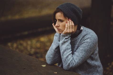 Jak rozpoznać depresję Objawy przyczyny i leczenie depresji MedoVita pl