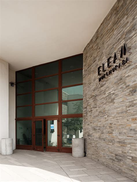 ELEAM HUECHURABA TRASENDI