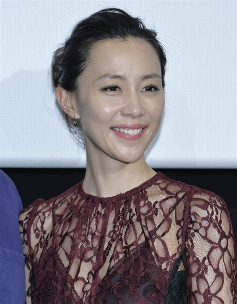 写真 10ページ目着物を脱がされ揉みしだかれる激しい絡みに挑み木村佳乃（47）の 転機” 文春オンライン