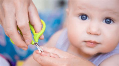 Cómo cortarle las uñas a tu bebé Cómo cuidar de tu bebé