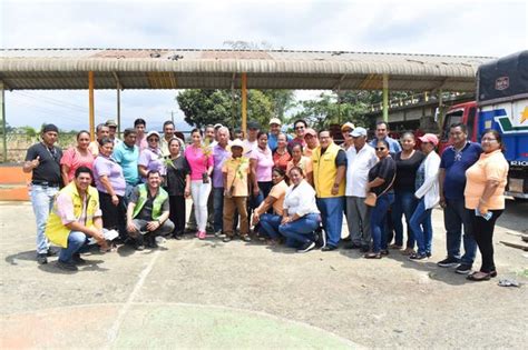 ROBLECITO FUE PUNTO DE LA SEGUNDA ENTREGA DE PLANTAS DE CACAO A LOS