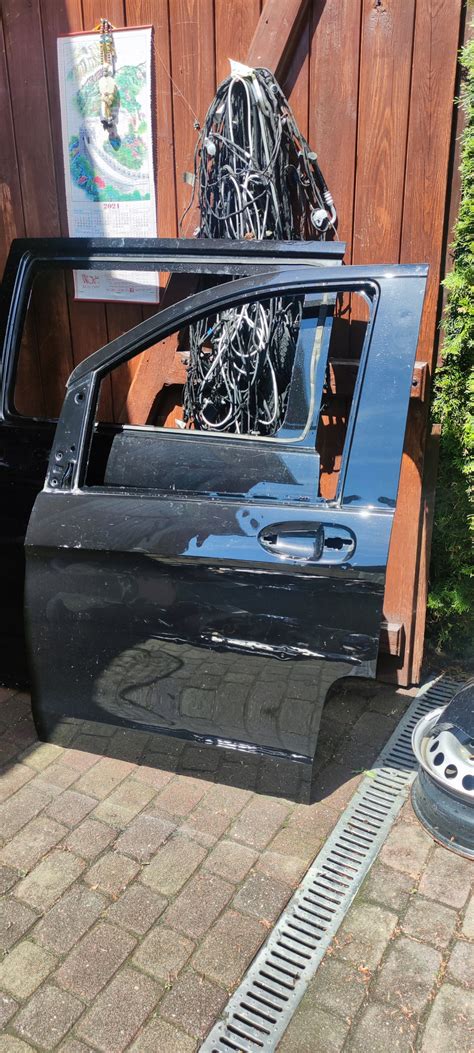 MERCEDES W447 VITO V KLASA DRZWI LEWE PRZOD W447 za 1050 zł z Sulechów