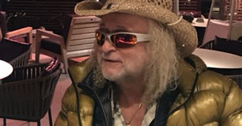 Michel Polnareff fête le 6e anniversaire de son fils Louka avec sa