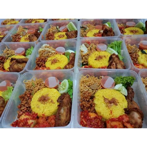 Jual NASI KUNING NASI BOX NASI KOTAK NASKUN NASI KUNING KOMPLIT