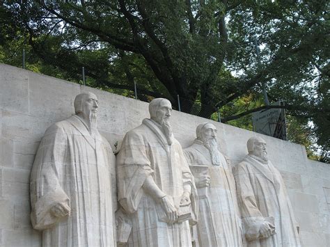 Suisse Des activistes écologistes bandent les yeux des statues des