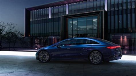 Mercedes Benz EQS 450 Ray Catena Luxury Electric Vehicles