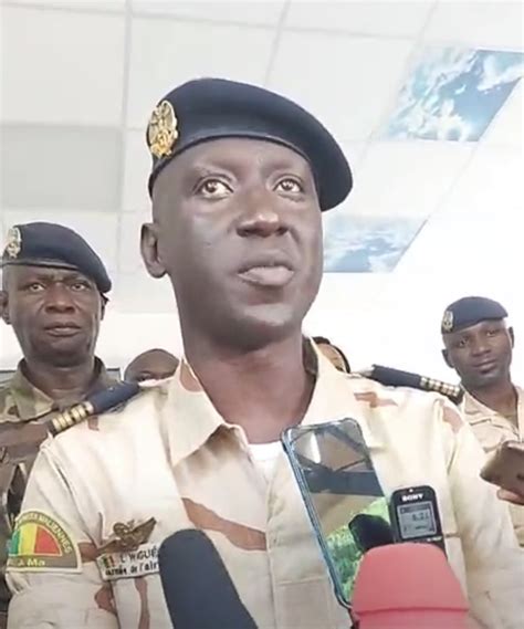 Mali Rien nest décidé le porte parole de la junte dément tout