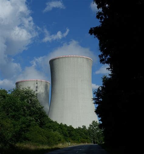 Wady I Zalety Elektrowni Atomowej Sprawd Czy Energia Nuklearna Jest