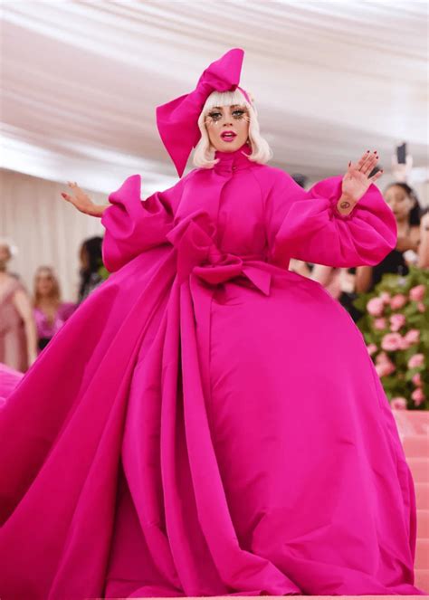 Vem A A Met Gala Recorde Os Looks Mais Ic Nicos Da Hist Ria Do Evento