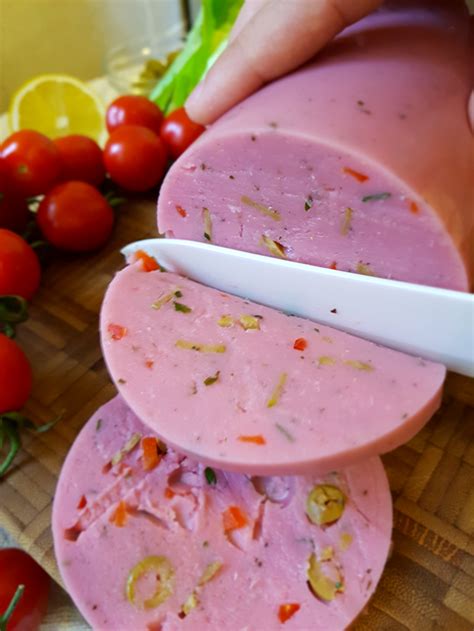 A Delicious Vegan Version Of The Typical Mortadella Steemit Vegan