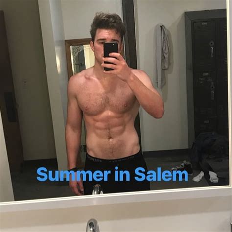 Alexis Superfan S Shirtless Male Celebs Chandler Massey Shirtless Ig