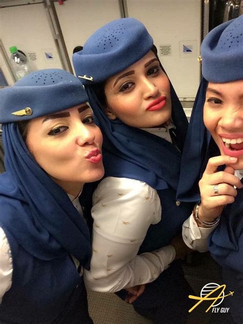 サウジアラビアサウディア客室乗務員 Saudi Arabian Airlines cabin crewSaudi Arabia