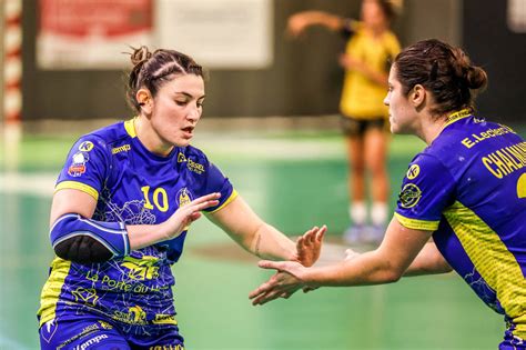 ITW Romane Frécon Demouge capitaine inspirante du St Amand Handball