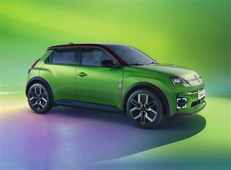 Renault 5 anteprima è dal vivo prezzo autonomia motore Auto