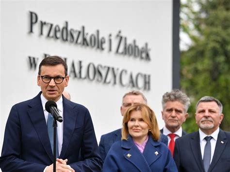Maluch plus Premier zapowiada 100 tys miejsc w żłobkach Biznes Wprost