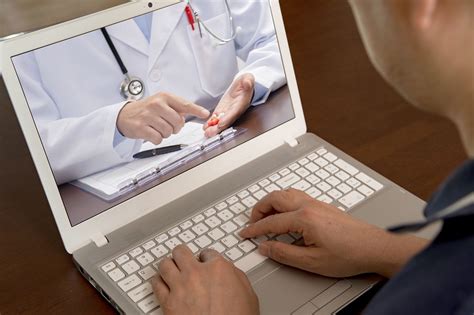 Entenda como funciona a telemedicina Clínica Ivan Resende