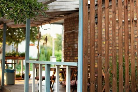 Les avantages des pergolas bioclimatiques pour le confort extérieur