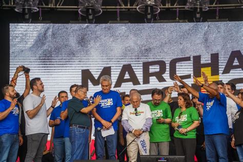 Na Marcha para Jesus 2023 Caiado destaca importância da manifestação
