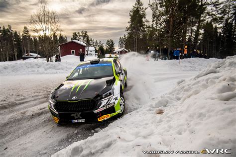 Solberg Oliver Edmondson Elliott Škoda Fabia RS Rally2 Rally