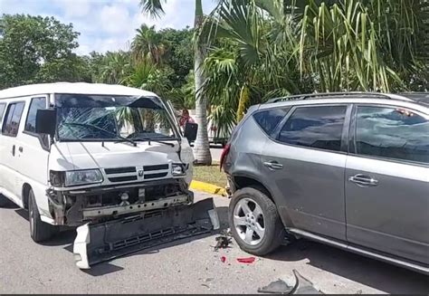 Hombre Queda Prensado Tras Chocar Contra Una Camioneta Quintana Roo Hoy