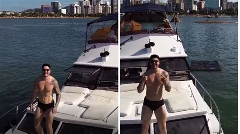 Hz Lucas Souza Ex Marido De Jojo Todynho Aparece Dan Ando Em V Deo