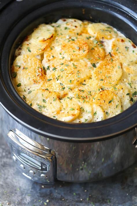 Slow Cooker Cheesy Scalloped Potatoes Recipe Damn Delicious