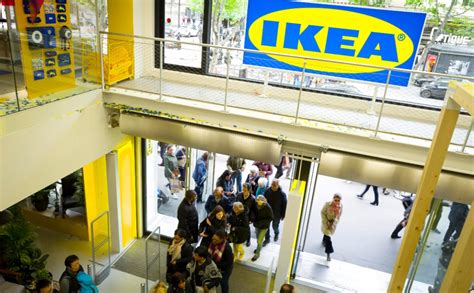 Glasgow Police Shut Down A 3000 Person Hide And Seek Game At Ikea National Globalnewsca